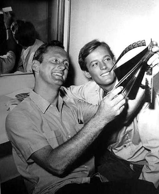 Samuel Goldwyn Jr. & Peter Fonda