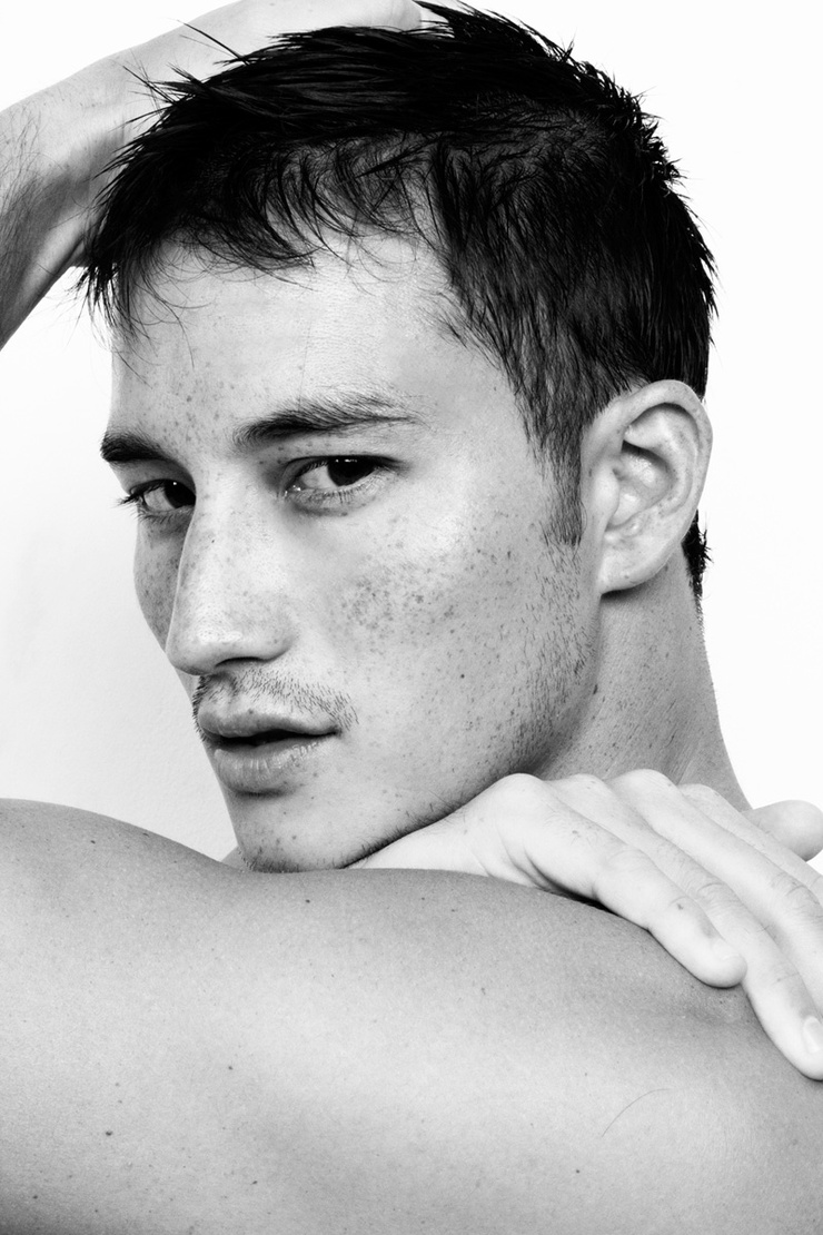 Picture of Mike Lewis