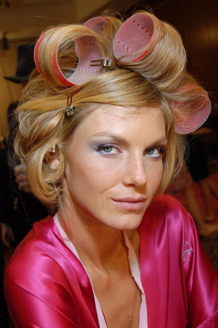 Angela Lindvall Image