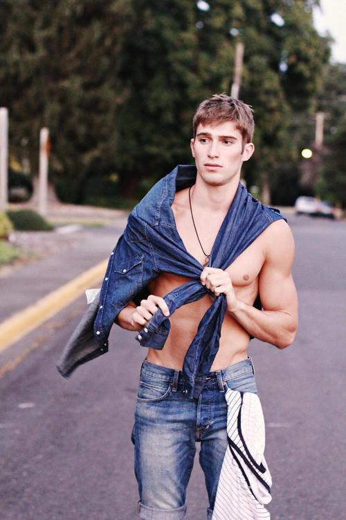 Picture of Kyle Wicks