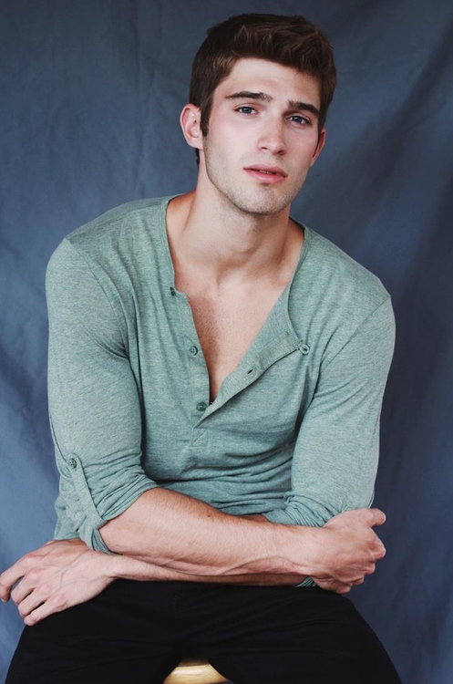 Picture of Kyle Wicks