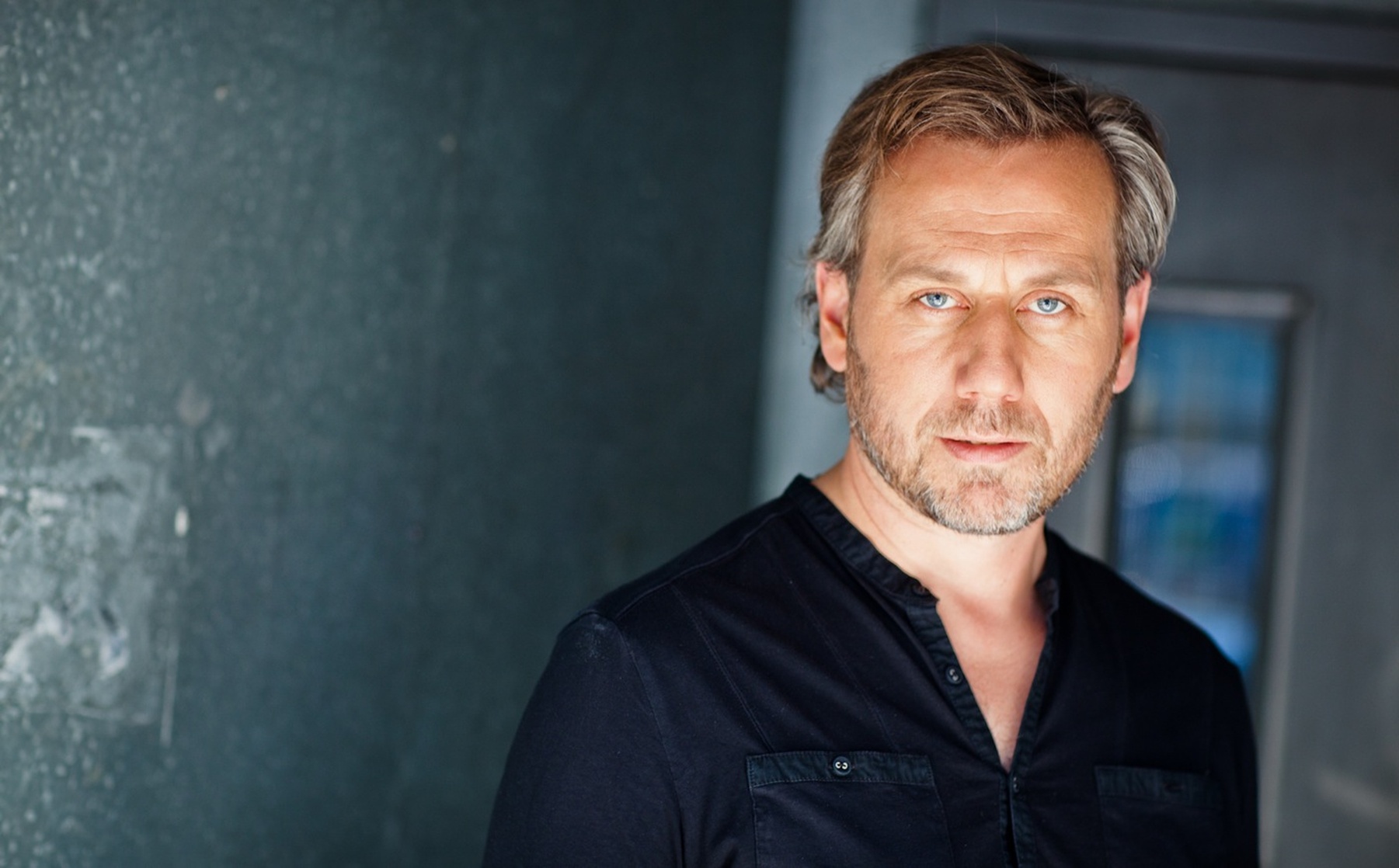 Jonathan Walker image