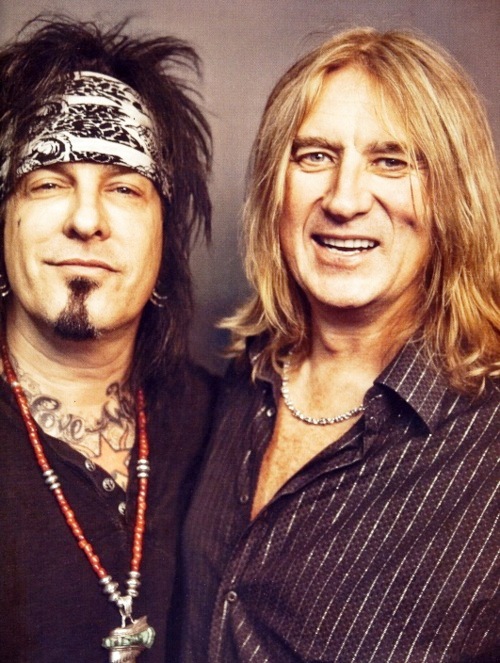 Joe Elliott picture