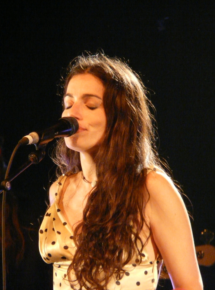 Picture of Yael Naïm