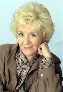 Picture of lynne perrie