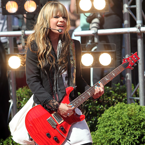 Picture of Orianthi