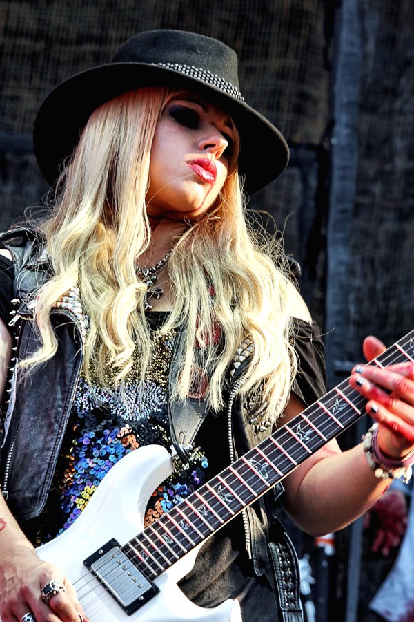 Picture of Orianthi