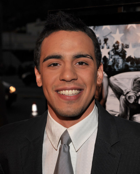 Victor Rasuk picture