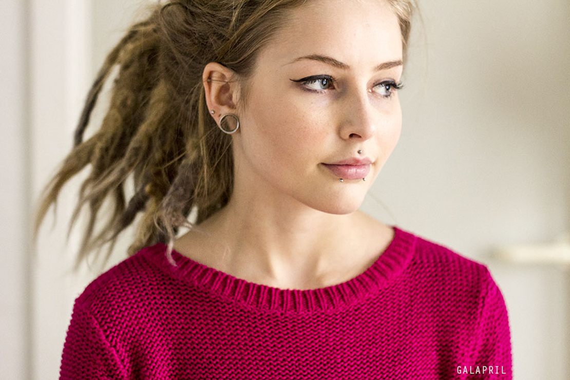 Picture of Anna April