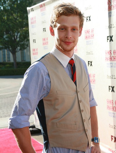 Johnny Lewis picture