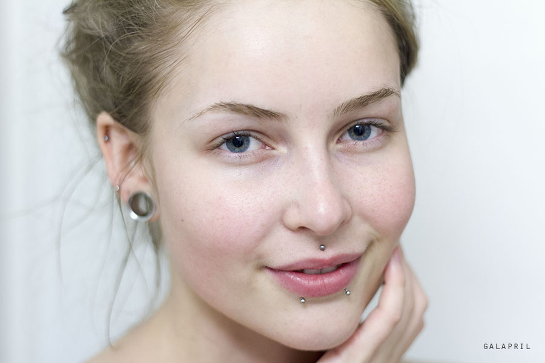 Picture of Anna April