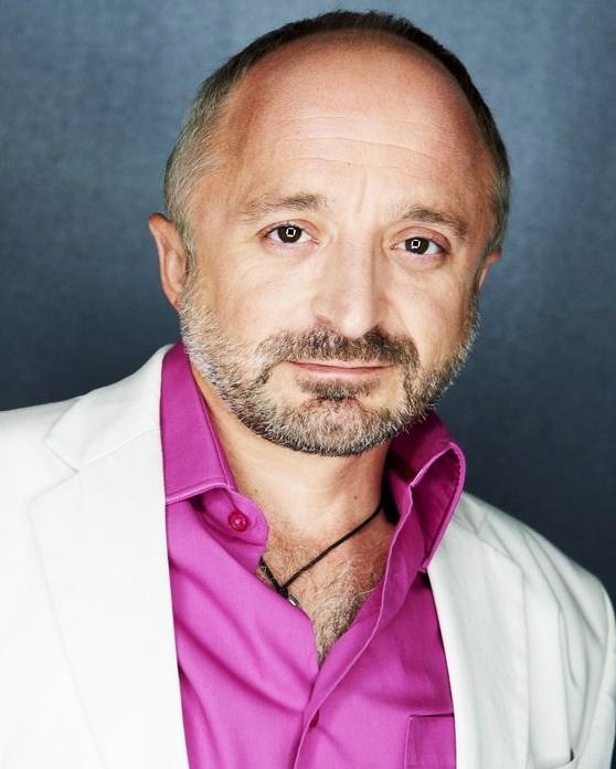 Image of Richard Howland