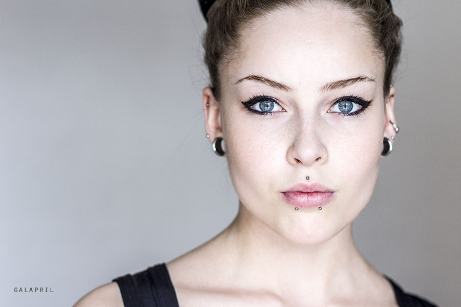 Picture of Anna April