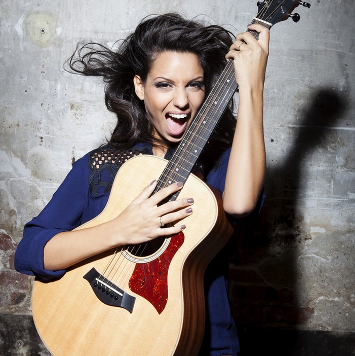 Picture of Tal (singer)