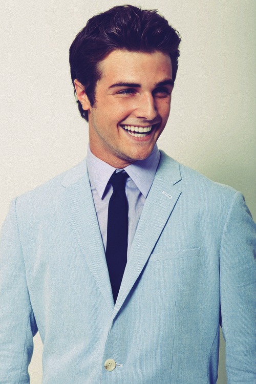 Picture of Beau Mirchoff