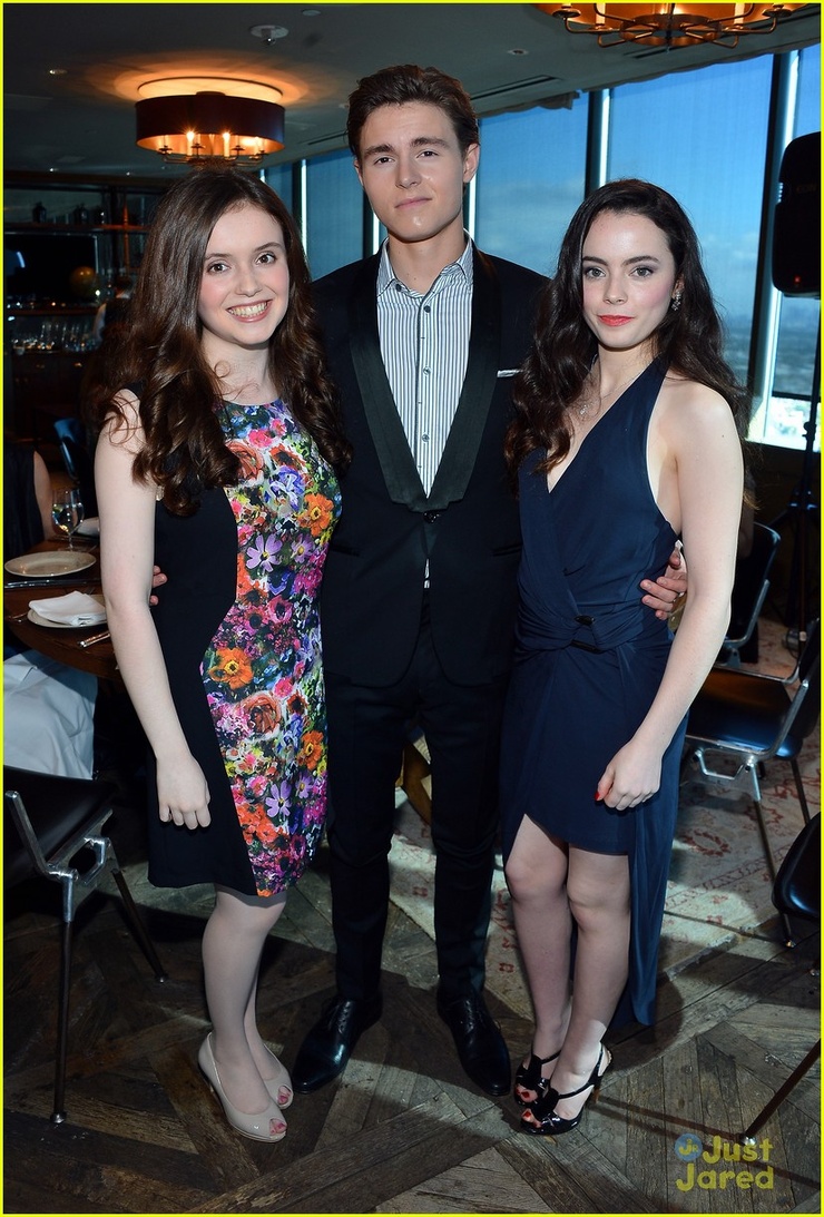 Picture of Lara Robinson