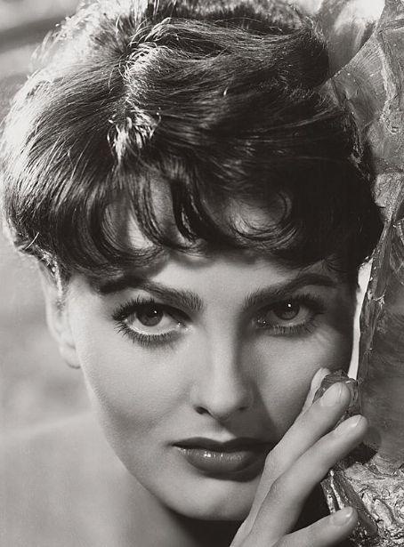 Ursula Thiess picture