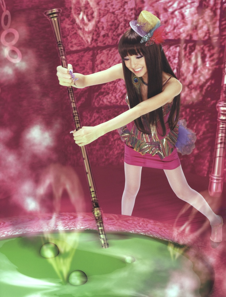 Mariko Shinoda picture