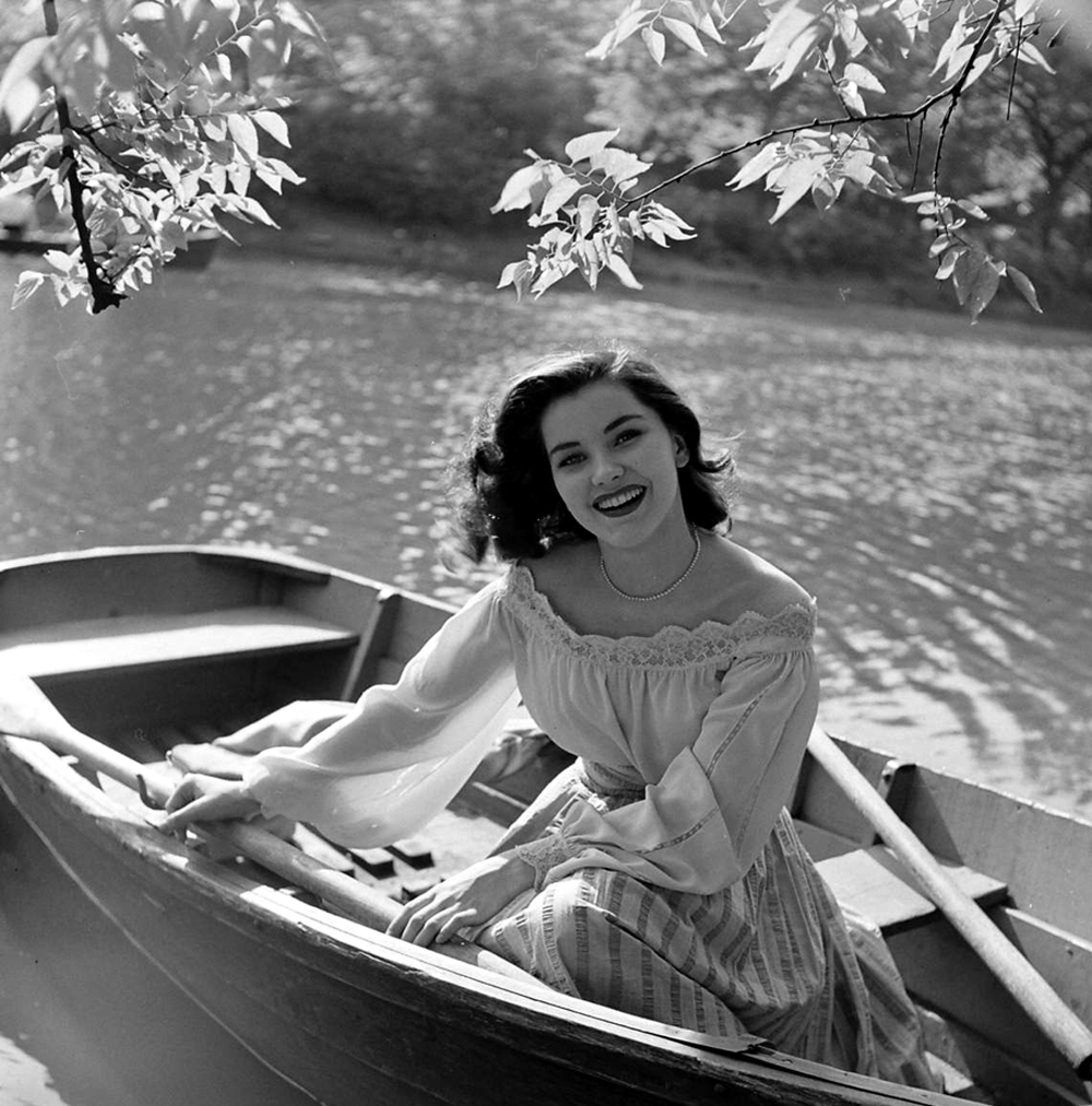 Picture of Debra Paget