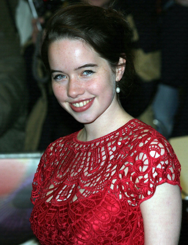 Anna Popplewell image