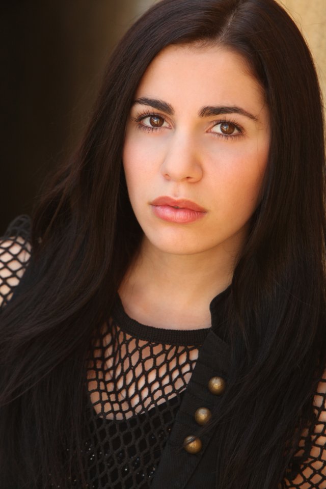 Picture of Lainey Lipson