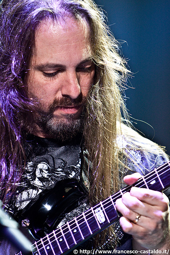 Picture of John Petrucci