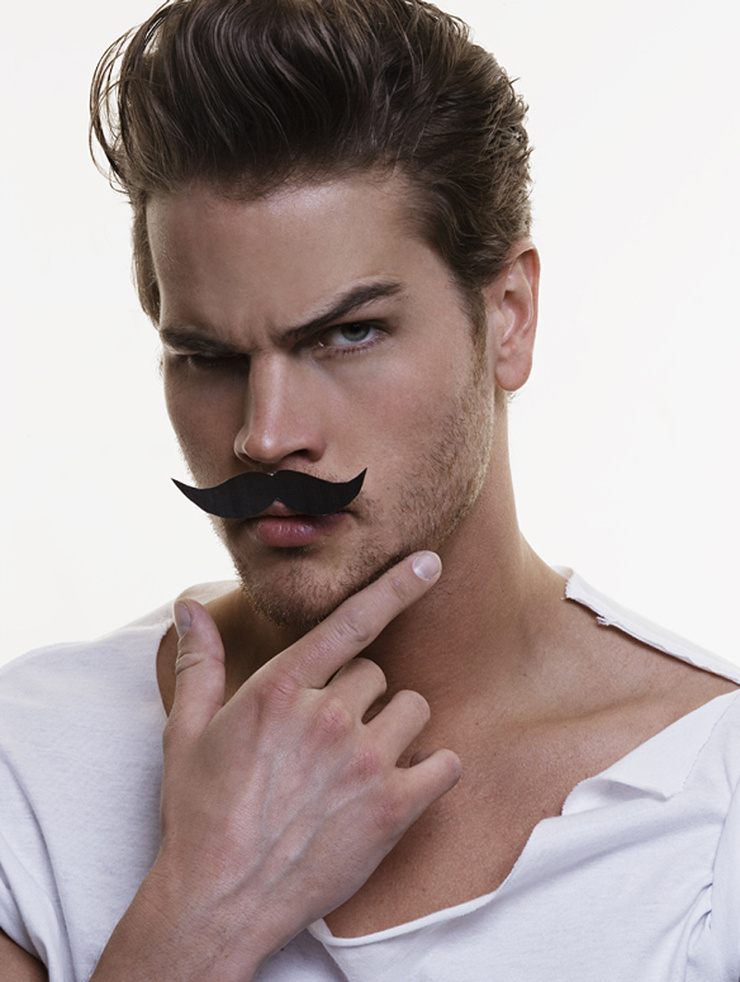 Picture of Travis Hanson