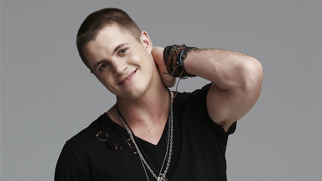 Picture of Johnny Ruffo