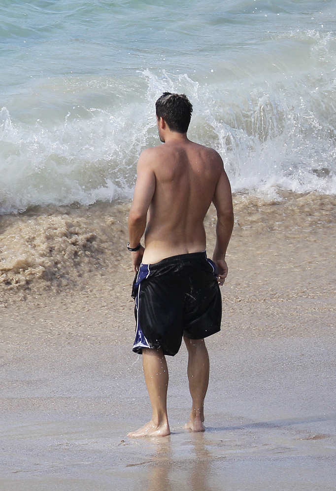 Picture of Josh Hopkins