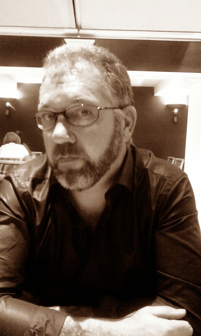 Picture of Lee Nicholas Harris