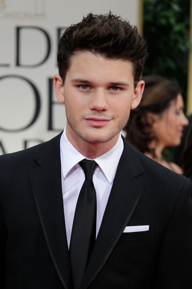 Image of Jeremy Irvine