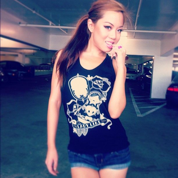 Holly Lee picture