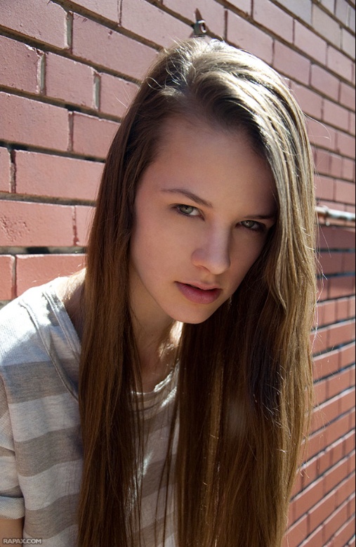 Picture of Kayley Chabot