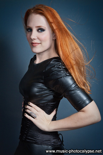 Picture of Simone Simons