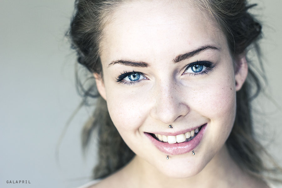 Picture of Anna April