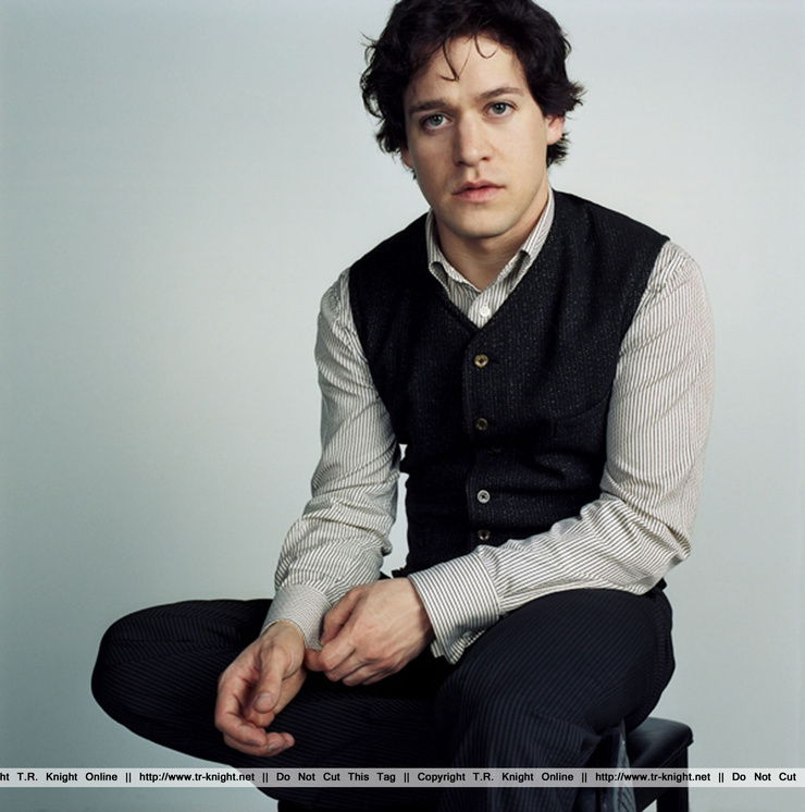 T.R. Knight picture