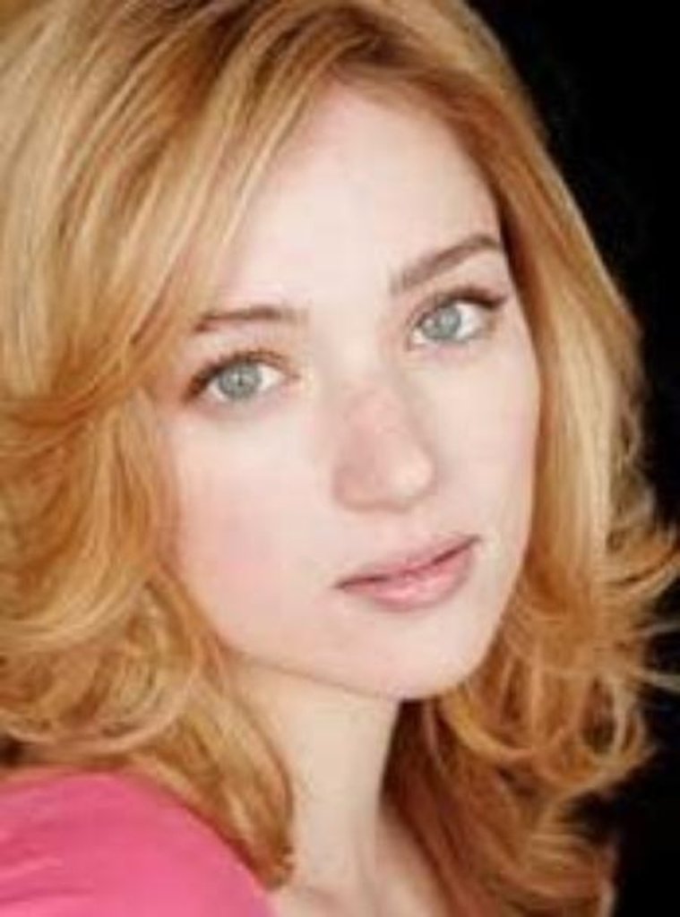 Kristen Connolly image