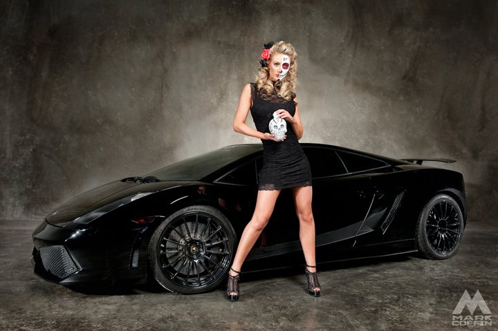 Picture of Alluring Look