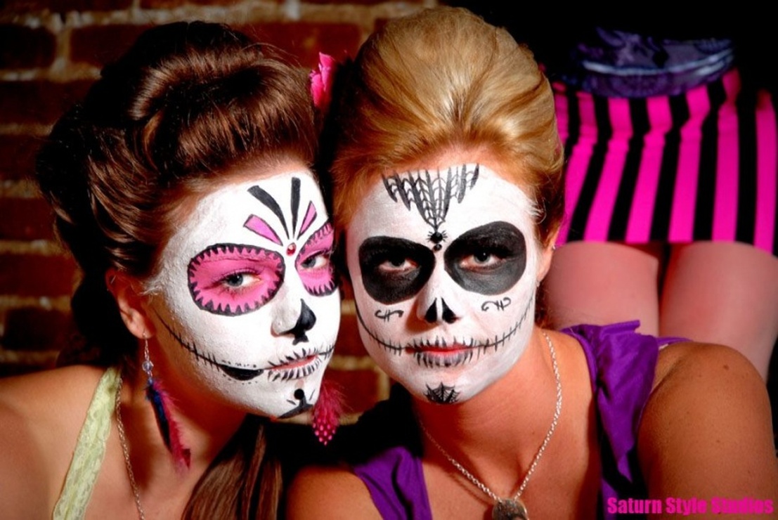 Picture of Alluring Look