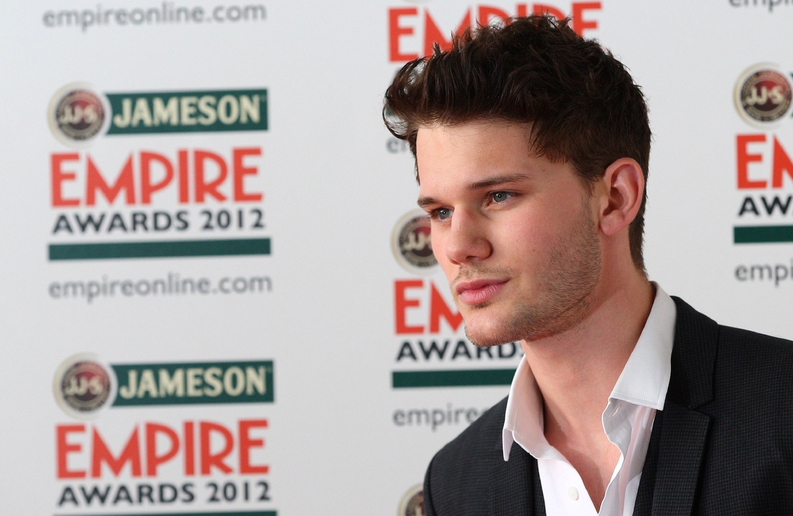 Picture of Jeremy Irvine