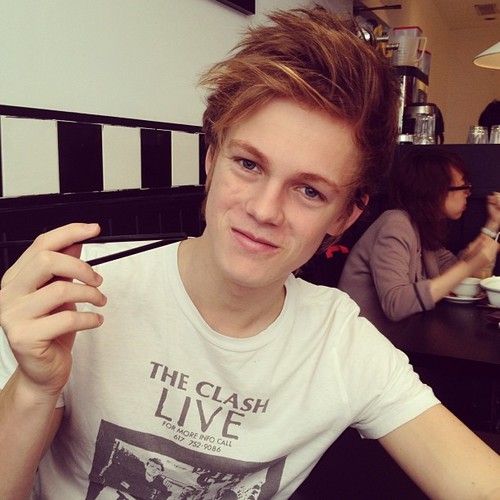 Picture of Caspar Lee