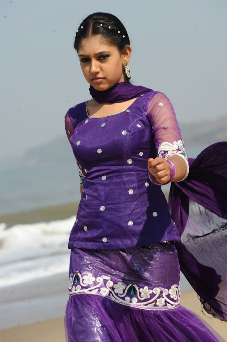 Neethi Taylor picture