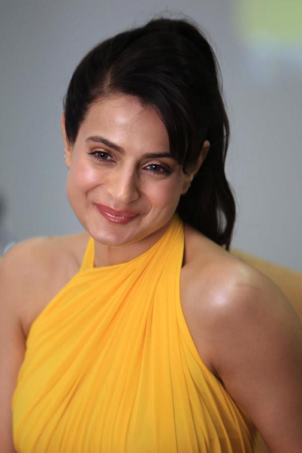 Picture of Amisha Patel
