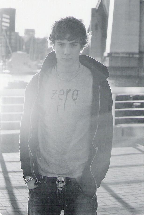 Picture of Dustin Milligan