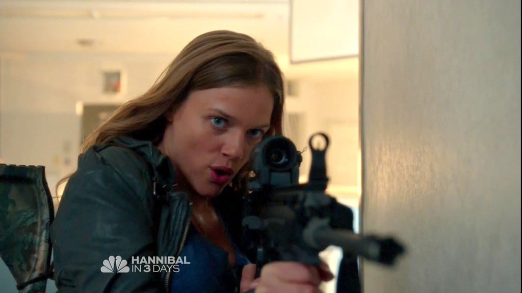Picture of Tracy Spiridakos
