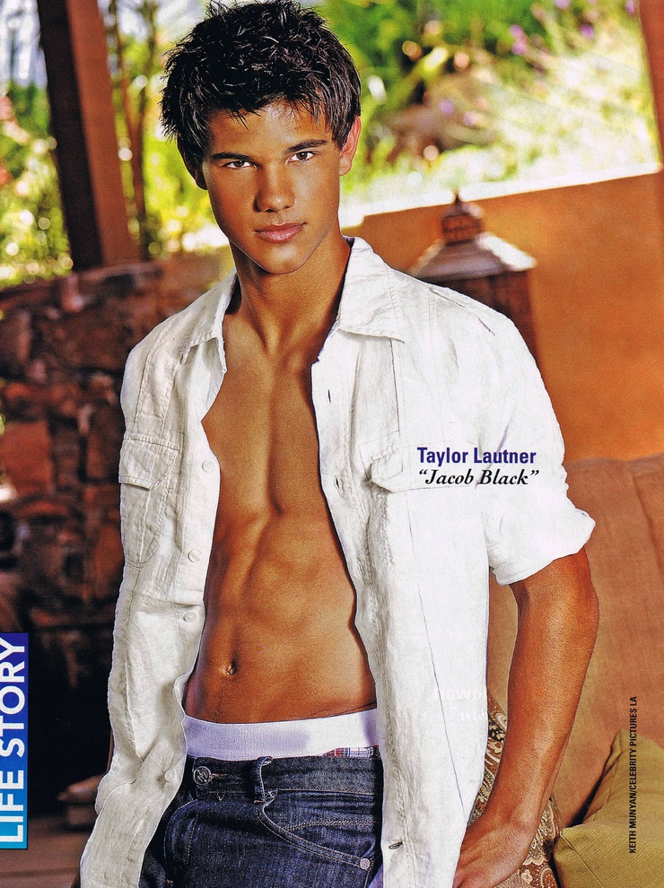 Taylor Lautner picture