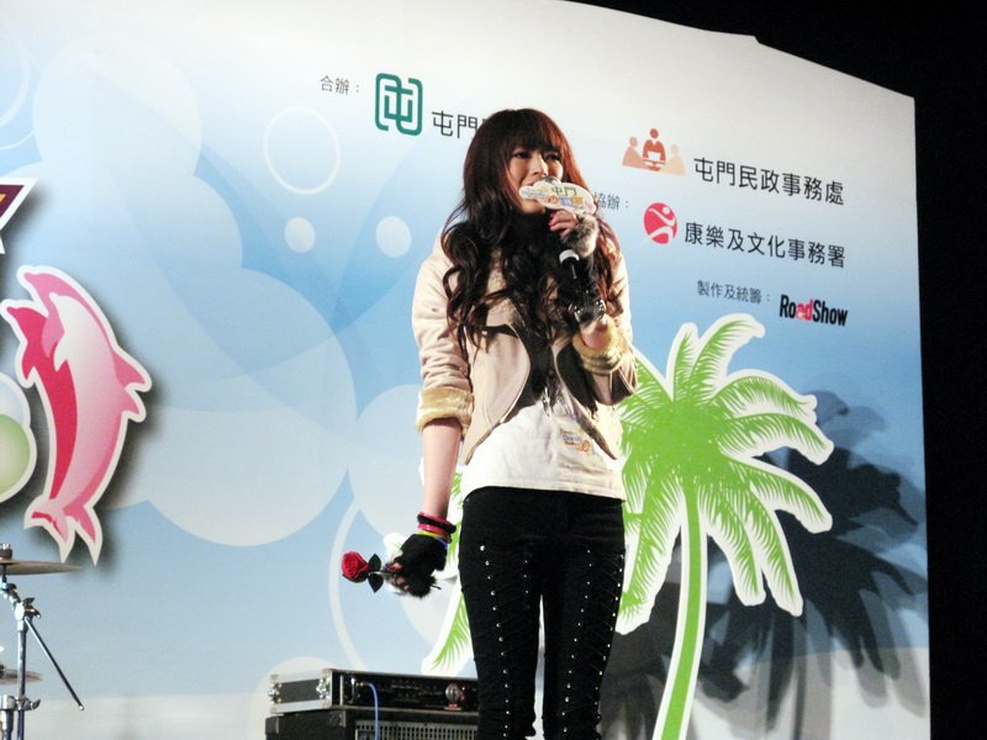 Picture of Shiga Lin