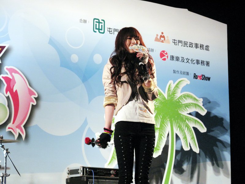 Picture of Shiga Lin