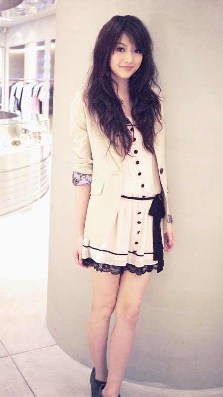 Picture of Shiga Lin