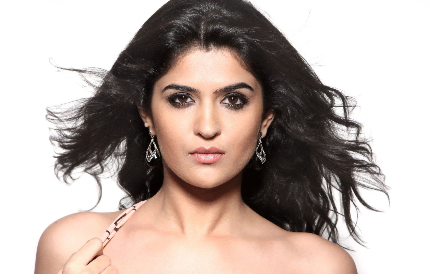 Picture of Deeksha Seth